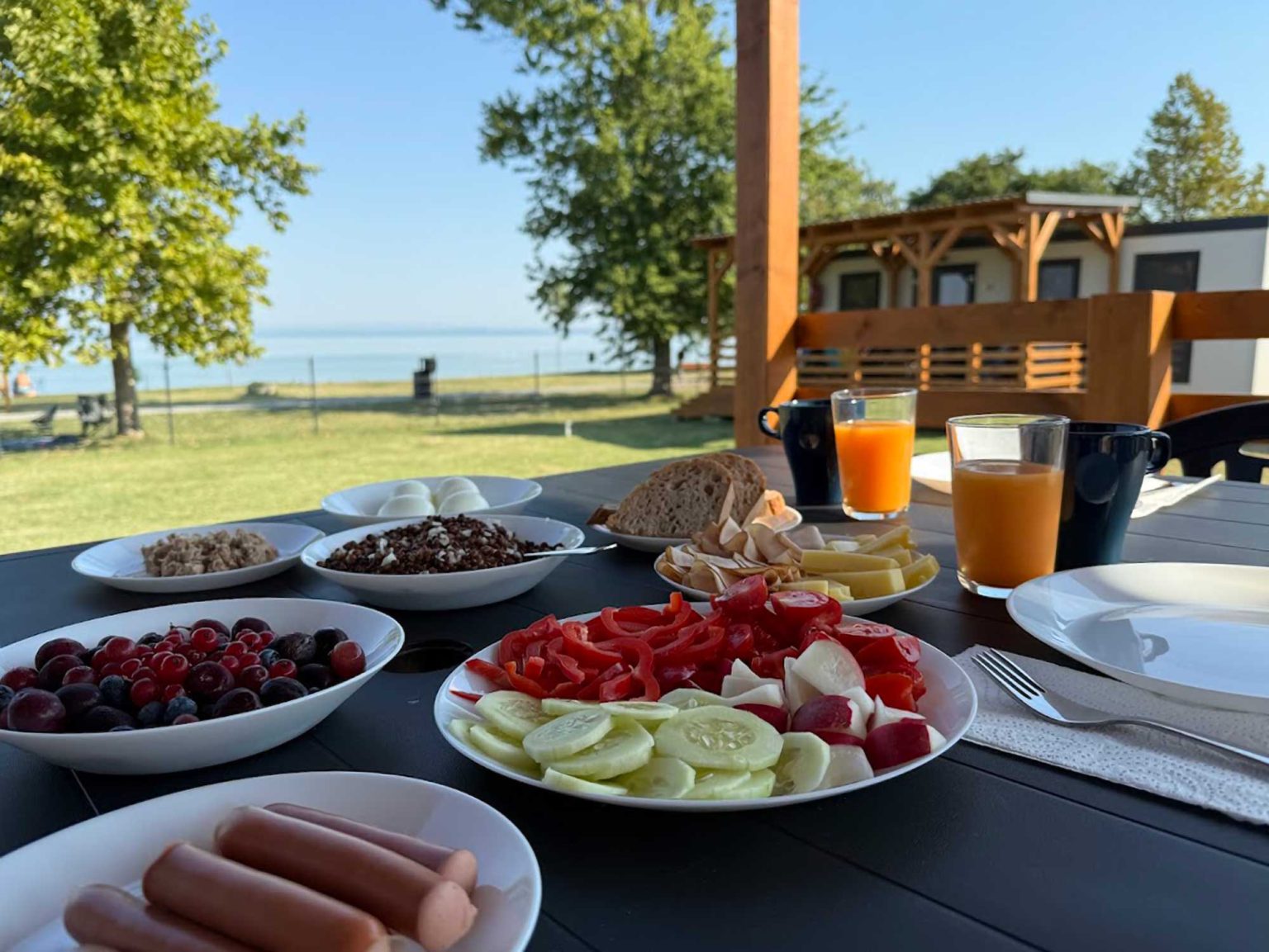 Spring with Balaton apartment experiences | Aranypart Camping & Apartments
